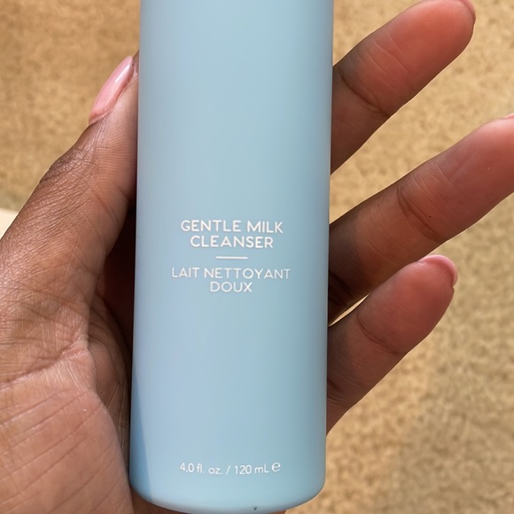 usana celavive | Skincare | Newnwot Usana Celavive Gentle Milk Cleanser ...